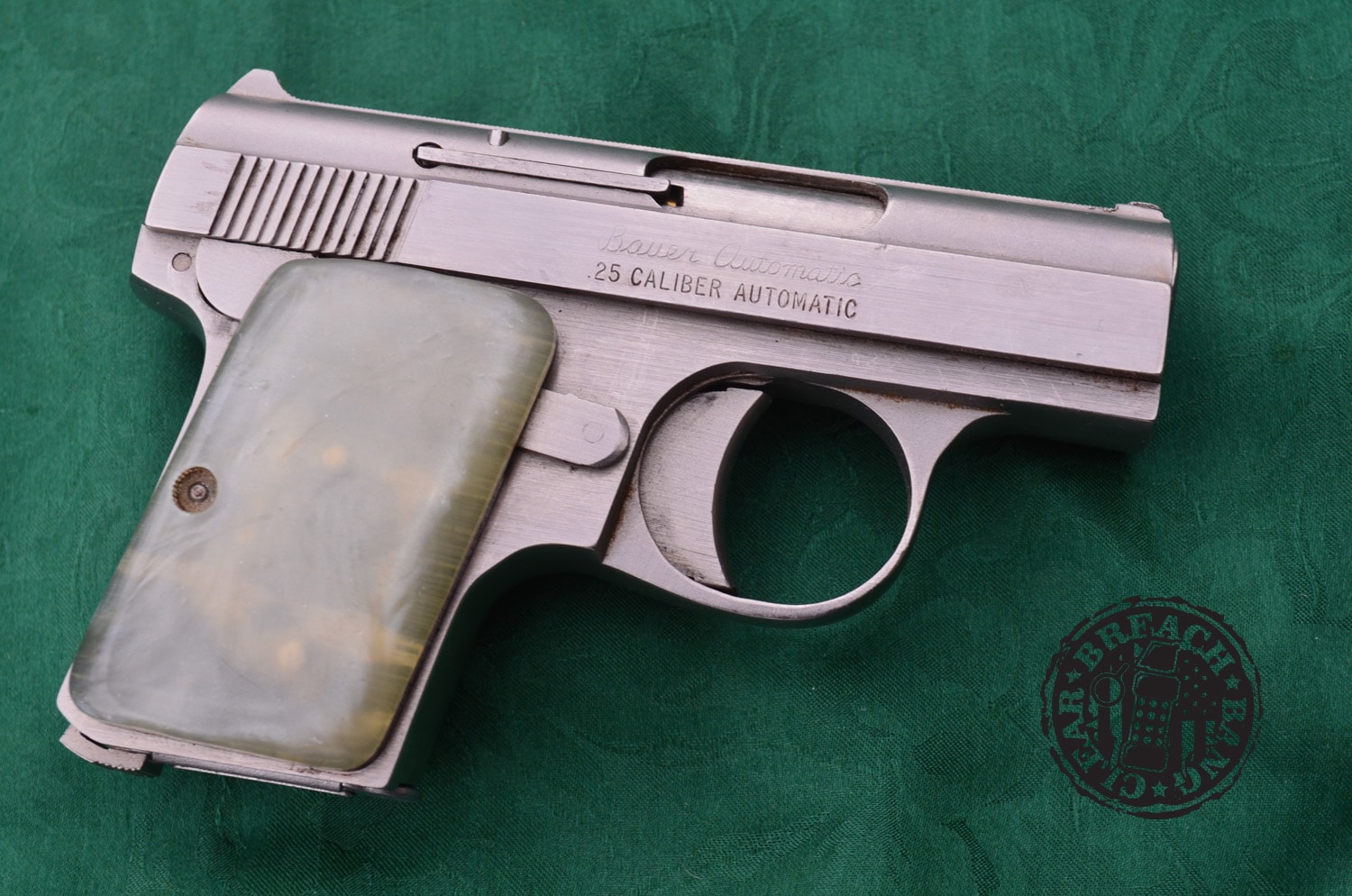 Bauer 25 Automatic: Baby Browning Clone