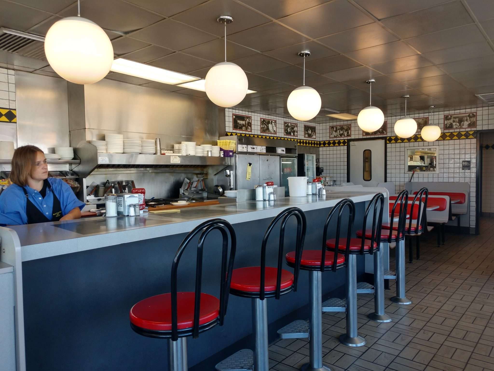 This Isn't a Waffle House, It's a Waffle Home | Breach Bang Clear