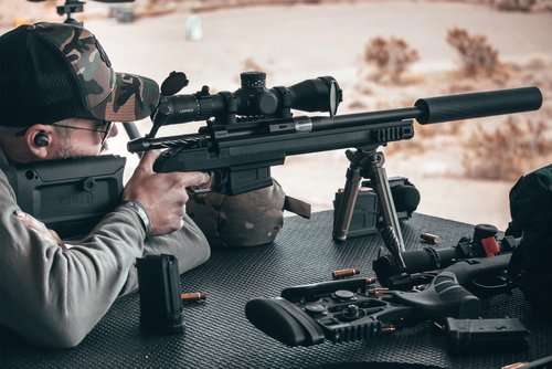 8.6 Blackout: 300 BLK's Big Brother